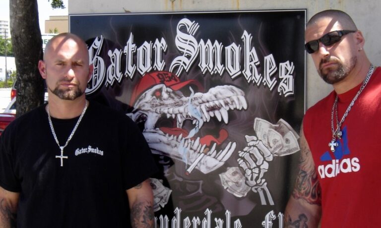 About – Lou Valoze